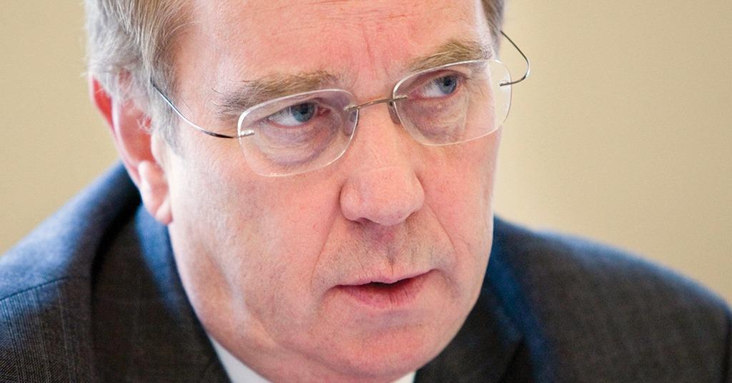 Updated: Sir Robert Naylor to leave UCLH | News | Health Service Journal
